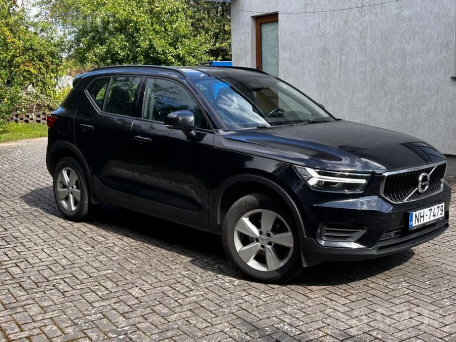 Черный Вольво XC40 2019 в Салдус, объемом двигателя 2.00 л и пробегом 168 тыс. км за 16100 €, фото 1 на AUTOMOTO.COM.LV