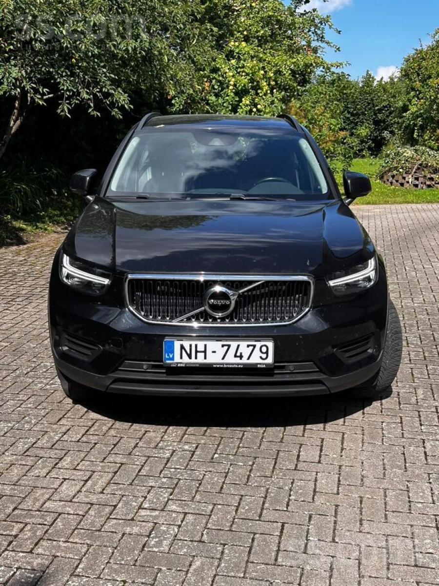 Черный Вольво XC40 2019 в Салдус, объемом двигателя 2.00 л и пробегом 168 тыс. км за 16100 €, фото 3 на AUTOMOTO.COM.LV