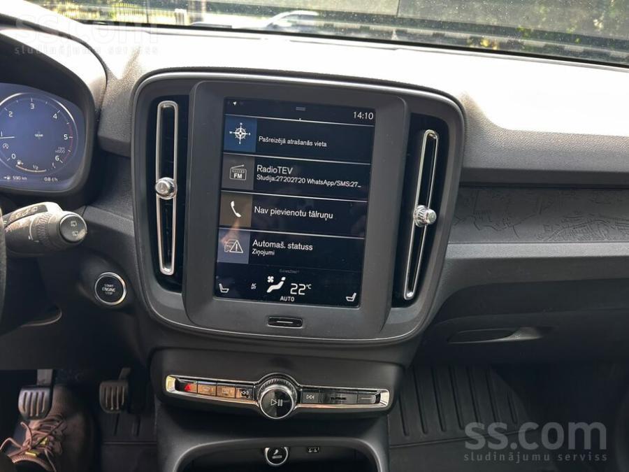 Черный Вольво XC40 2019 в Салдус, объемом двигателя 2.00 л и пробегом 168 тыс. км за 16100 €, фото 12 на AUTOMOTO.COM.LV