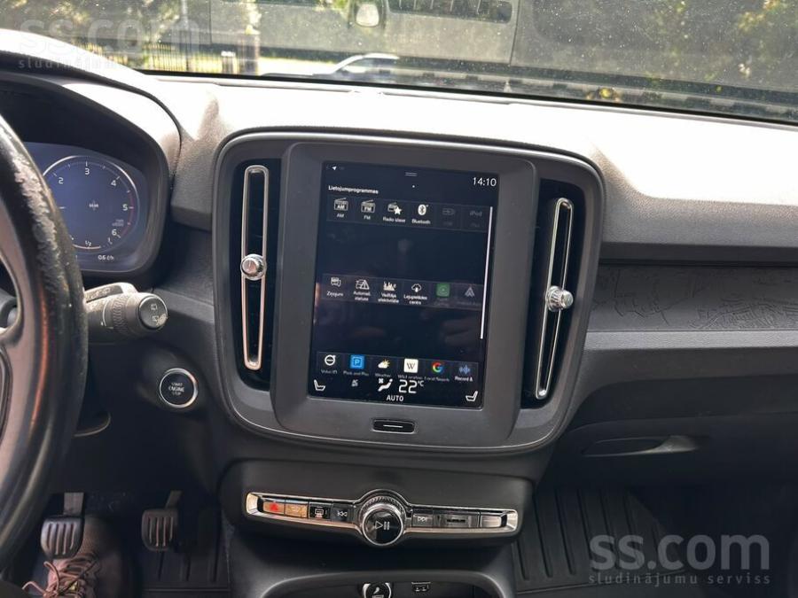 Черный Вольво XC40 2019 в Салдус, объемом двигателя 2.00 л и пробегом 168 тыс. км за 16100 €, фото 13 на AUTOMOTO.COM.LV