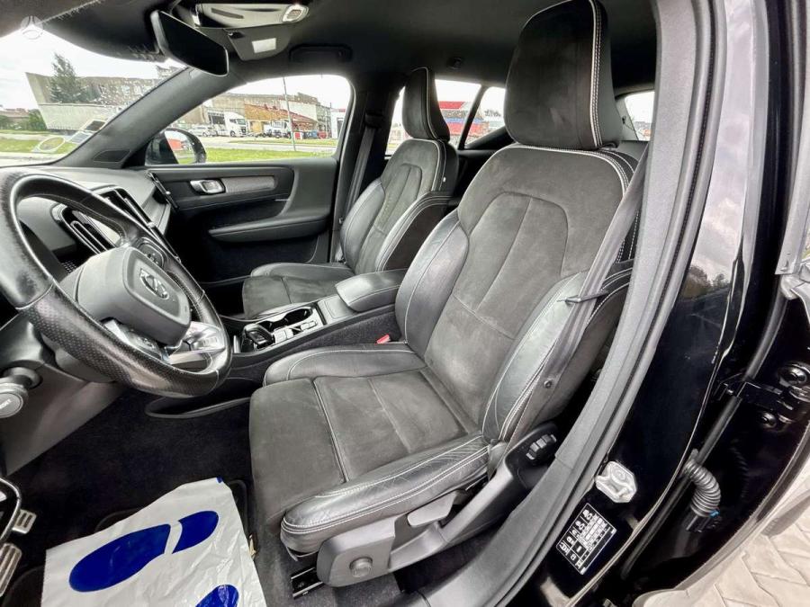 Melns Volvo XC40 2019 Tauragė, ar dzinēja tilpumu 1.97 L un nobraukumu 220 tūkst. km par 16500 €, foto 13 vietnē AUTOMOTO.COM.LV