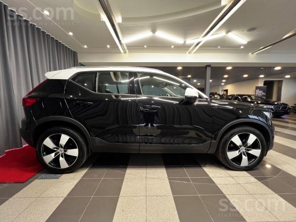 Melns Volvo XC40 2020 Rīga, ar dzinēja tilpumu 2.00 L un nobraukumu 167 tūkst. km par 19990 €, foto 4 vietnē AUTOMOTO.COM.LV