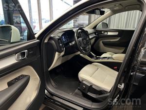 Melns Volvo XC40 2020 Rīga, ar dzinēja tilpumu 2.00 L un nobraukumu 167 tūkst. km par 19990 €, foto 10 vietnē AUTOMOTO.COM.LV