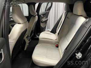 Melns Volvo XC40 2020 Rīga, ar dzinēja tilpumu 2.00 L un nobraukumu 167 tūkst. km par 19990 €, foto 21 vietnē AUTOMOTO.COM.LV