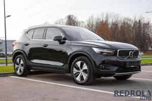 Melns Volvo XC40 2020 Kauņa, ar dzinēja tilpumu 1.48 L un nobraukumu 142 tūkst. km par 20800 €, foto 3 vietnē AUTOMOTO.COM.LV