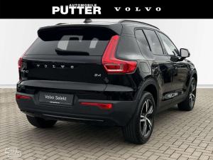 Black Volvo XC40 2020 in Kaunas, with an engine capacity of 2.00 L and mileage of 87 thousand km for 31557 €, photo 2 on AUTOMOTO.COM.LV