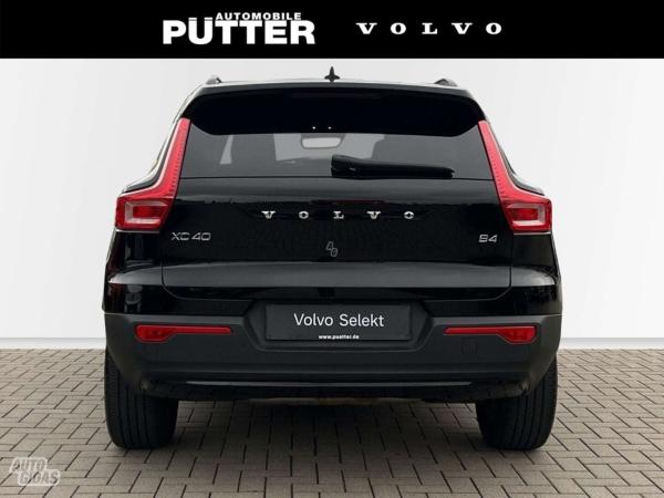 Black Volvo XC40 2020 in Kaunas, with an engine capacity of 2.00 L and mileage of 87 thousand km for 31557 €, photo 7 on AUTOMOTO.COM.LV