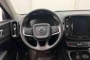 Melns Volvo XC40 2020 Kauņa, ar dzinēja tilpumu 0.00 L un nobraukumu 78 tūkst. km par 29307 €, foto 9 vietnē AUTOMOTO.COM.LV