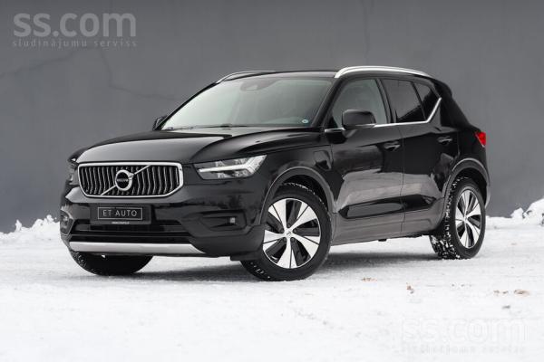 Melns Volvo XC40 2020 Jelgava, ar dzinēja tilpumu 1.50 L un nobraukumu 204 tūkst. km par 20500 €, foto 1 vietnē AUTOMOTO.COM.LV