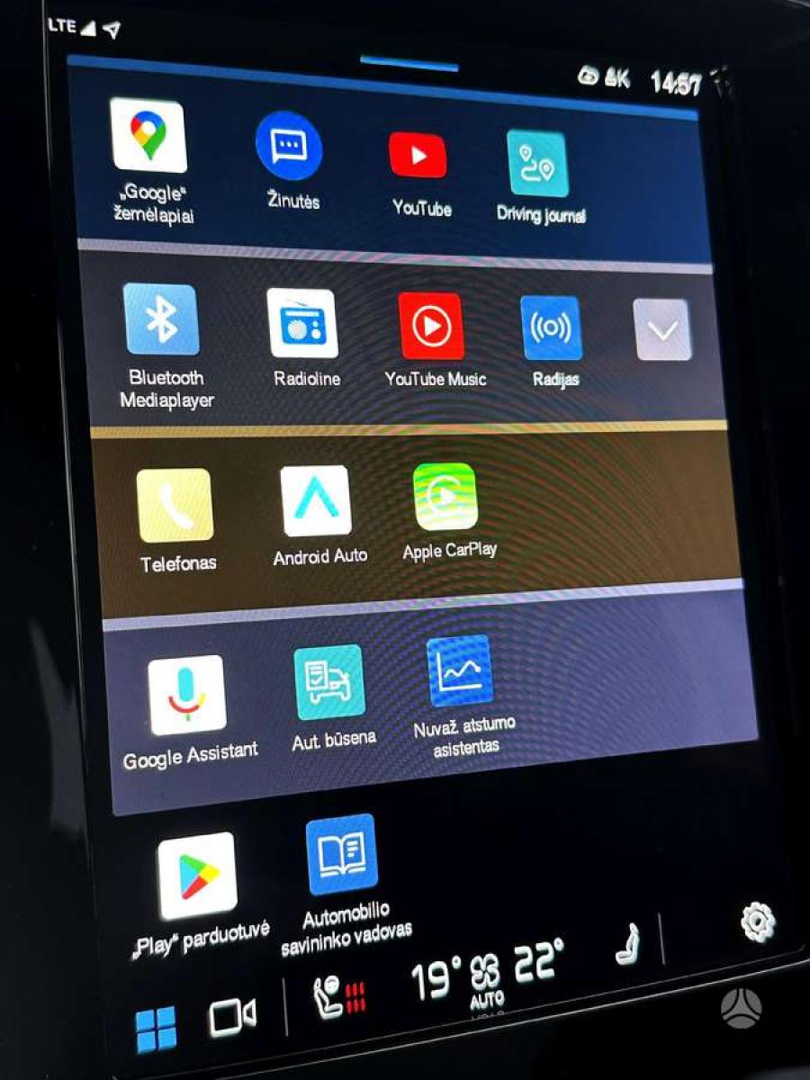 Черный Вольво XC40 2020 в Каунас, объемом двигателя 0.00 л и пробегом 227 тыс. км за 17200 €, фото 15 на AUTOMOTO.COM.LV