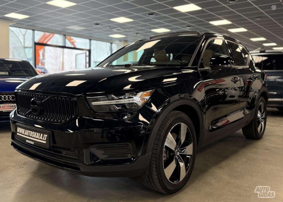 Melns Volvo XC40 2020 Klaipėda, ar dzinēja tilpumu 2.00 L un nobraukumu 75 tūkst. km par 21950 €, foto 13 vietnē AUTOMOTO.COM.LV