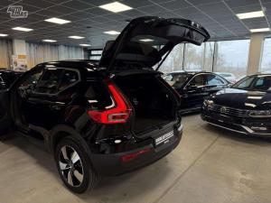 Melns Volvo XC40 2020 Klaipėda, ar dzinēja tilpumu 2.00 L un nobraukumu 75 tūkst. km par 21950 €, foto 29 vietnē AUTOMOTO.COM.LV