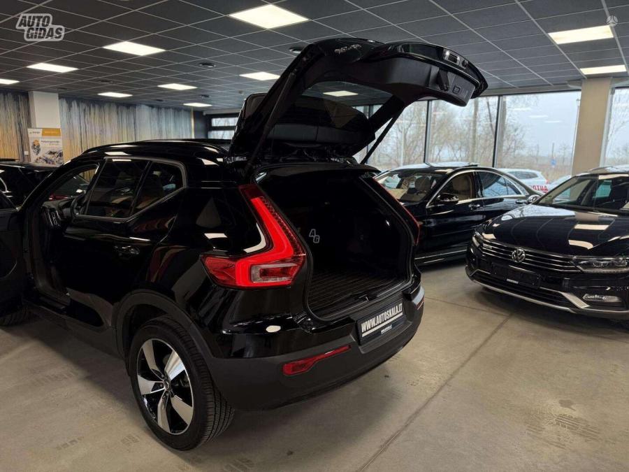 Melns Volvo XC40 2020 Klaipėda, ar dzinēja tilpumu 2.00 L un nobraukumu 75 tūkst. km par 21950 €, foto 29 vietnē AUTOMOTO.COM.LV
