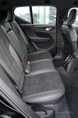 Black Volvo XC40 2020 in Tallinn, with an engine capacity of 1.50 L and mileage of 93 thousand km for 28880 €, photo 11 on AUTOMOTO.COM.LV