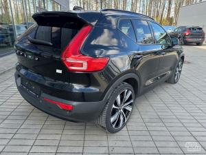 Melns Volvo XC40 2020 Kauņa, ar dzinēja tilpumu 0.00 L un nobraukumu 227 tūkst. km par 17900 €, foto 5 vietnē AUTOMOTO.COM.LV