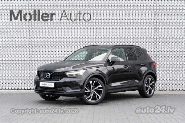 Black Volvo XC40 2020 in Riga, with an engine capacity of 2.00 L and mileage of 149 thousand km for 22443 €, photo 1 on AUTOMOTO.COM.LV