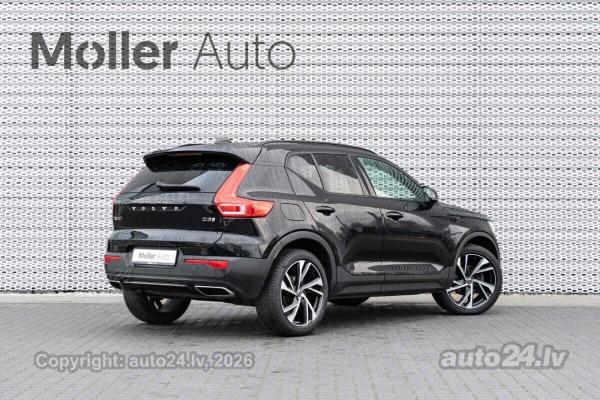 Black Volvo XC40 2020 in Riga, with an engine capacity of 2.00 L and mileage of 149 thousand km for 22443 €, photo 4 on AUTOMOTO.COM.LV