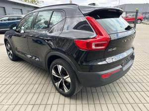 Melns Volvo XC40 2020 Kauņa, ar dzinēja tilpumu 0.00 L un nobraukumu 203 tūkst. km par 19500 €, foto 6 vietnē AUTOMOTO.COM.LV