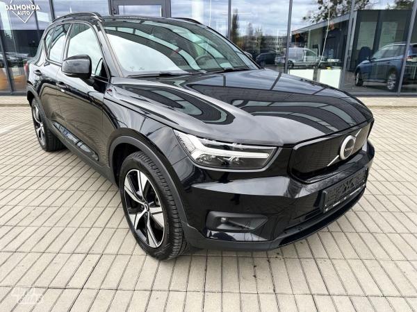 Melns Volvo XC40 2020 Kauņa, ar dzinēja tilpumu 0.00 L un nobraukumu 178 tūkst. km par 21500 €, foto 3 vietnē AUTOMOTO.COM.LV