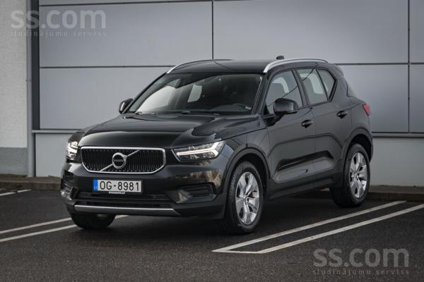 Melns Volvo XC40 2020 Rīga, ar dzinēja tilpumu 1.50 L un nobraukumu 74 tūkst. km par 23350 €, foto  vietnē AUTOMOTO.COM.LV