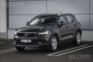 Melns Volvo XC40 2020 Rīga, ar dzinēja tilpumu 1.50 L un nobraukumu 74 tūkst. km par 23350 €, foto  vietnē AUTOMOTO.COM.LV