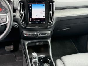 Melns Volvo XC40 2020 Rīga, ar dzinēja tilpumu 1.50 L un nobraukumu 169 tūkst. km par 21500 €, foto 10 vietnē AUTOMOTO.COM.LV