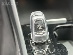Melns Volvo XC40 2020 Rīga, ar dzinēja tilpumu 1.50 L un nobraukumu 169 tūkst. km par 21500 €, foto 15 vietnē AUTOMOTO.COM.LV