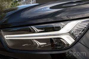 Black Volvo XC40 2020 in Riga, with an engine capacity of 1.50 L and mileage of 74 thousand km for 22950 €, photo 8 on AUTOMOTO.COM.LV