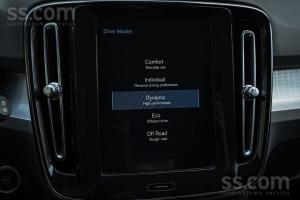 Black Volvo XC40 2020 in Riga, with an engine capacity of 1.50 L and mileage of 74 thousand km for 22950 €, photo 24 on AUTOMOTO.COM.LV