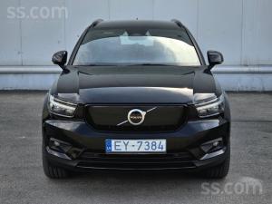 Melns Volvo XC40 2020 Jelgava, ar dzinēja tilpumu 2.00 L un nobraukumu 213 tūkst. km par 24900 €, foto 4 vietnē AUTOMOTO.COM.LV