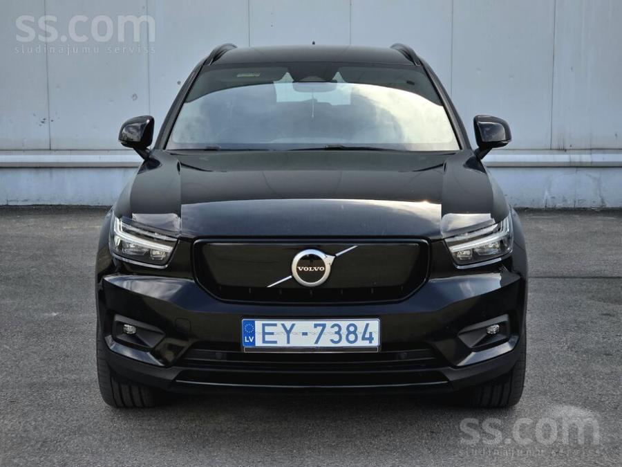 Melns Volvo XC40 2020 Jelgava, ar dzinēja tilpumu 2.00 L un nobraukumu 213 tūkst. km par 24900 €, foto 4 vietnē AUTOMOTO.COM.LV
