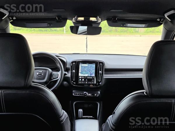 Melns Volvo XC40 2020 Jelgava, ar dzinēja tilpumu 2.00 L un nobraukumu 213 tūkst. km par 24900 €, foto 8 vietnē AUTOMOTO.COM.LV