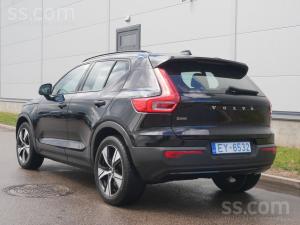 Melns Volvo XC40 2020 Rīga, ar dzinēja tilpumu 0.00 L un nobraukumu 168 tūkst. km par 23500 €, foto 5 vietnē AUTOMOTO.COM.LV
