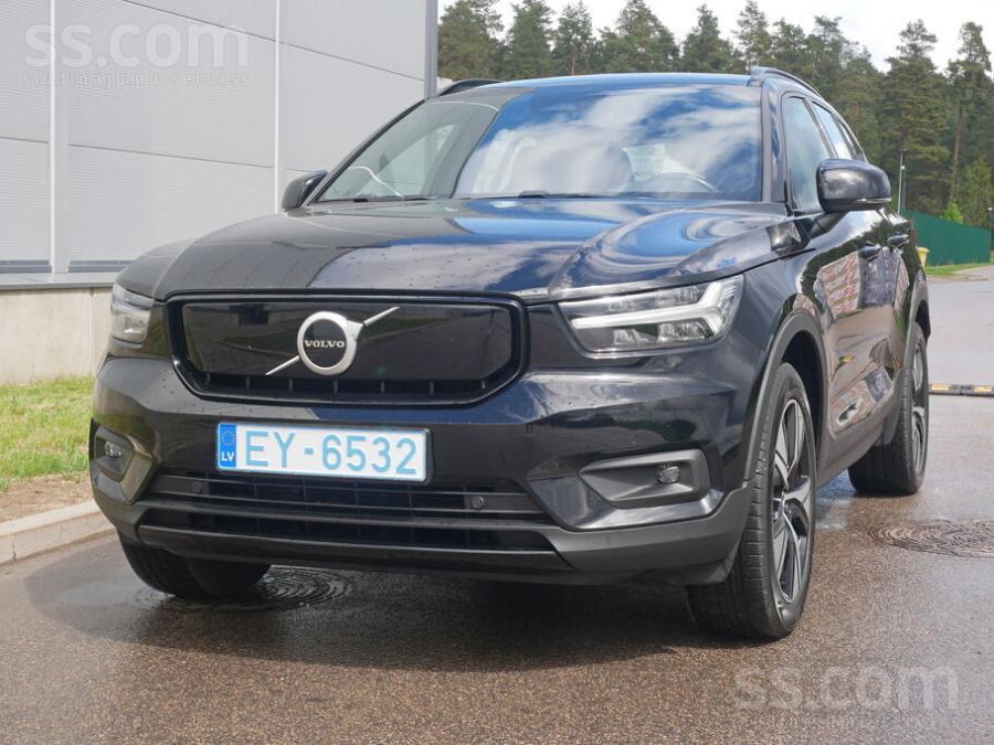 Melns Volvo XC40 2020 Rīga, ar dzinēja tilpumu 0.00 L un nobraukumu 168 tūkst. km par 23500 €, foto 6 vietnē AUTOMOTO.COM.LV