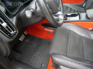 Melns Volvo XC40 2020 Rīga, ar dzinēja tilpumu 0.00 L un nobraukumu 168 tūkst. km par 23500 €, foto 19 vietnē AUTOMOTO.COM.LV