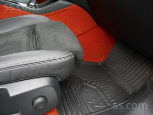 Melns Volvo XC40 2020 Rīga, ar dzinēja tilpumu 0.00 L un nobraukumu 168 tūkst. km par 23500 €, foto 24 vietnē AUTOMOTO.COM.LV