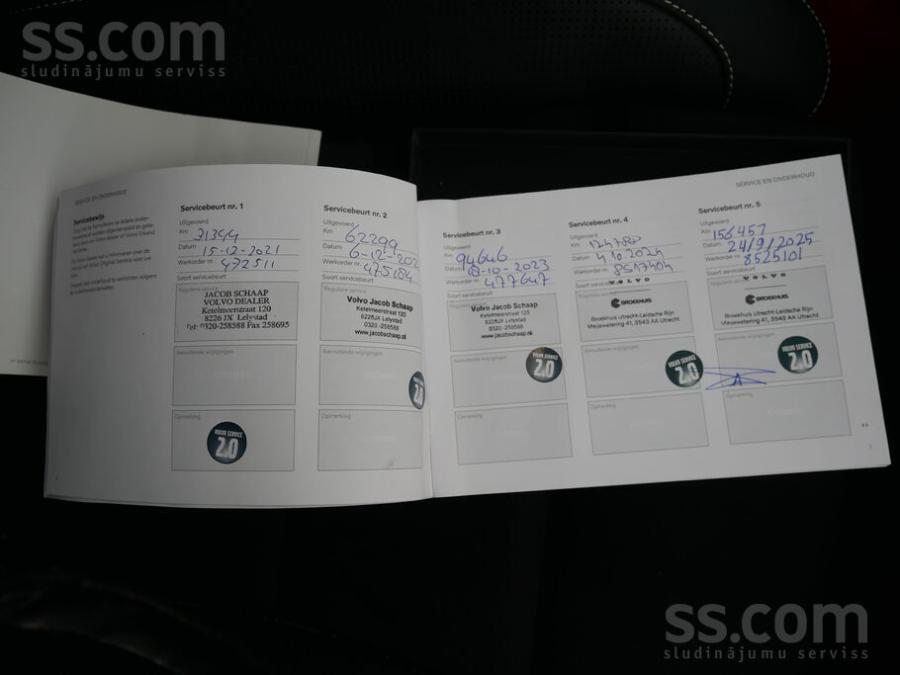 Melns Volvo XC40 2020 Rīga, ar dzinēja tilpumu 0.00 L un nobraukumu 168 tūkst. km par 23500 €, foto 28 vietnē AUTOMOTO.COM.LV