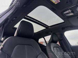 Black Volvo XC40 2020 in Jelgava, with an engine capacity of 2.00 L and mileage of 160 thousand km for 18900 €, photo 8 on AUTOMOTO.COM.LV