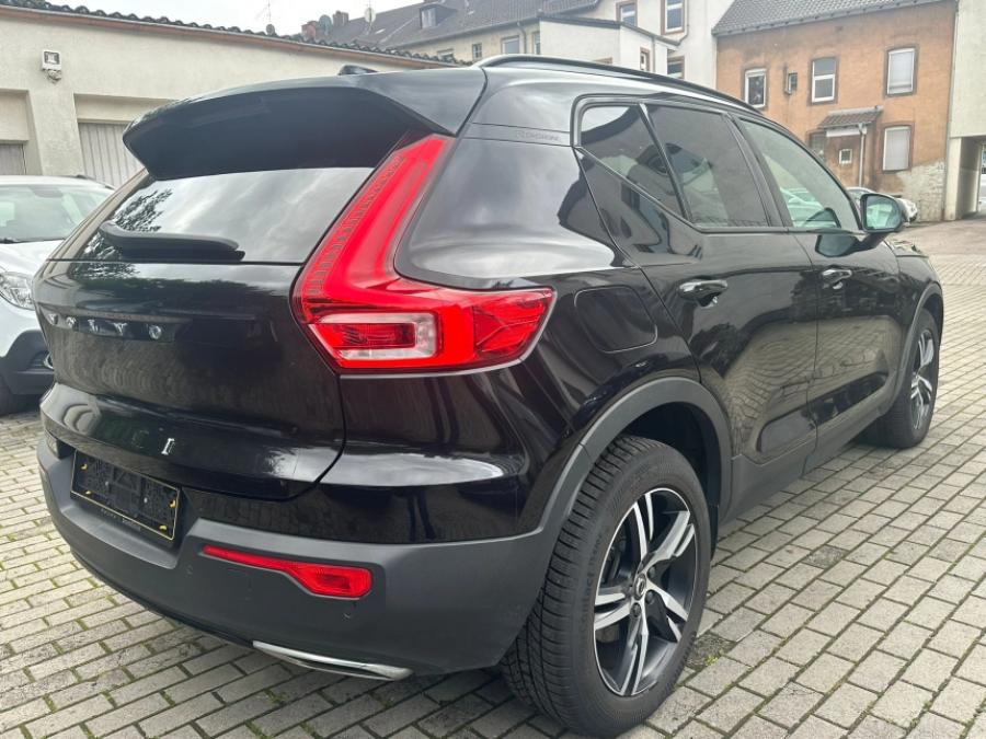 Черный Вольво XC40 2020 в Рига, объемом двигателя 2.00 л и пробегом 203 тыс. км за 21500 €, фото 4 на AUTOMOTO.COM.LV