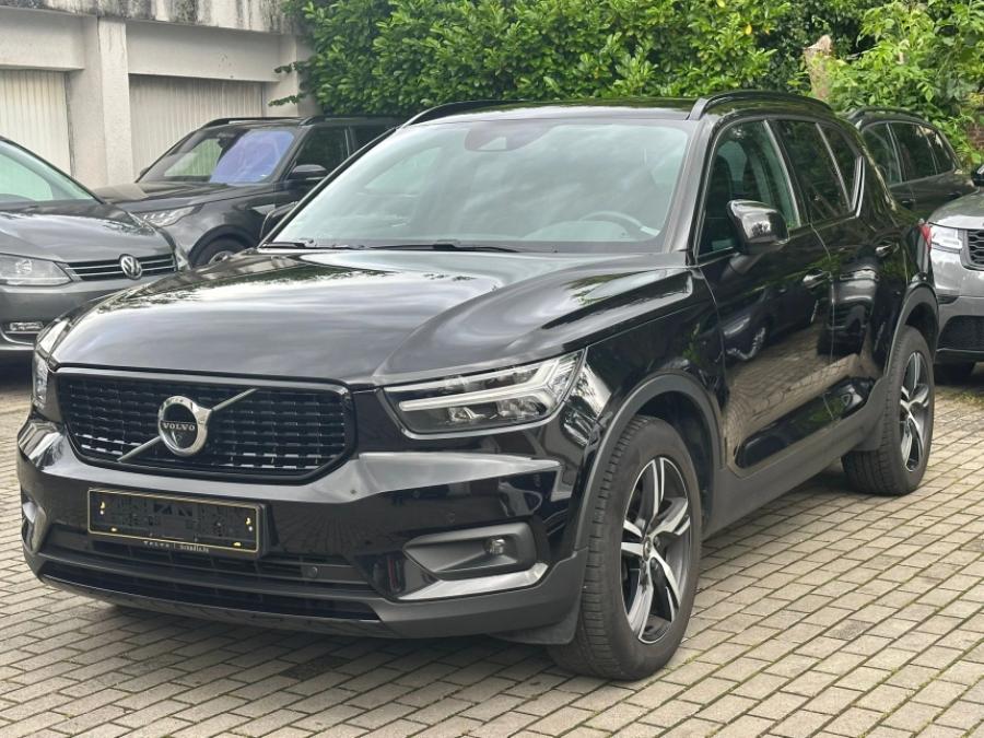 Черный Вольво XC40 2020 в Рига, объемом двигателя 2.00 л и пробегом 203 тыс. км за 21500 €, фото 11 на AUTOMOTO.COM.LV