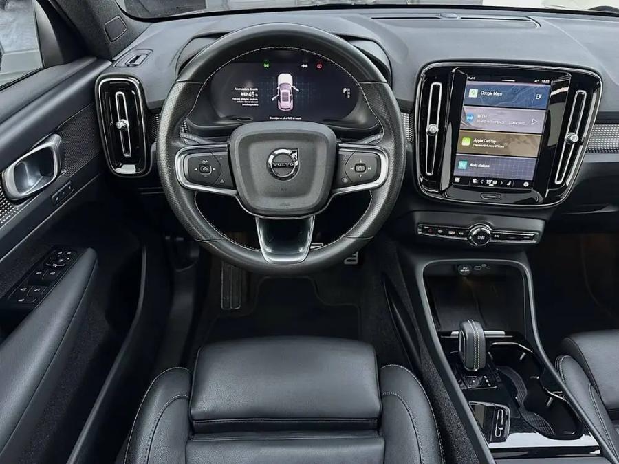 Melns Volvo XC40 2020 Jelgava, ar dzinēja tilpumu 0.00 L un nobraukumu 160 tūkst. km par 18900 €, foto 6 vietnē AUTOMOTO.COM.LV