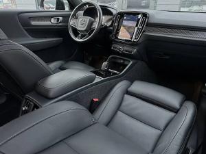 Melns Volvo XC40 2020 Jelgava, ar dzinēja tilpumu 0.00 L un nobraukumu 160 tūkst. km par 18900 €, foto 13 vietnē AUTOMOTO.COM.LV