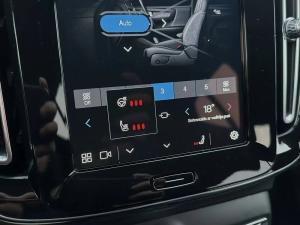 Melns Volvo XC40 2020 Jelgava, ar dzinēja tilpumu 0.00 L un nobraukumu 160 tūkst. km par 18900 €, foto 15 vietnē AUTOMOTO.COM.LV