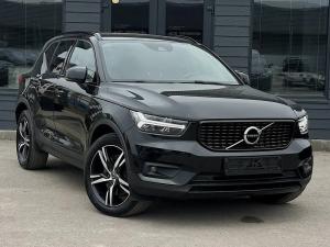 Black Volvo XC40 2020 in Jelgava, with an engine capacity of 1.50 L and mileage of 170 thousand km for 19500 €, photo  on AUTOMOTO.COM.LV
