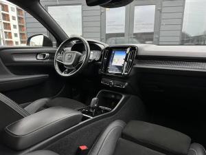 Черный Вольво XC40 2020 в Елгава, объемом двигателя 1.50 л и пробегом 170 тыс. км за 19500 €, фото 10 на AUTOMOTO.COM.LV
