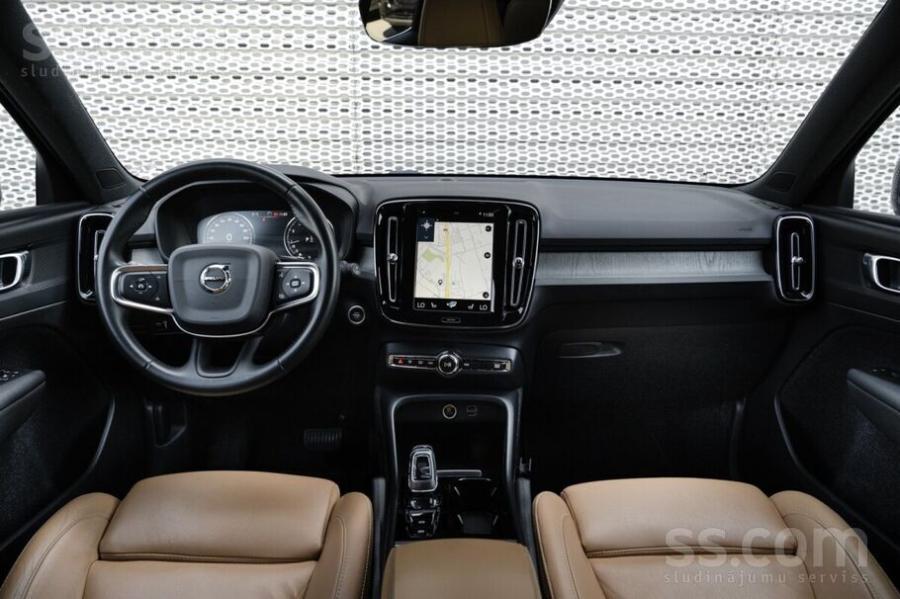 Melns Volvo XC40 2020 Rīga, ar dzinēja tilpumu 2.00 L un nobraukumu 135 tūkst. km par 24100 €, foto 7 vietnē AUTOMOTO.COM.LV
