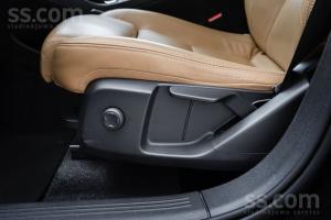Melns Volvo XC40 2020 Rīga, ar dzinēja tilpumu 2.00 L un nobraukumu 135 tūkst. km par 24100 €, foto 10 vietnē AUTOMOTO.COM.LV