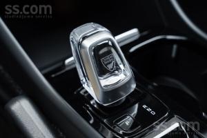 Melns Volvo XC40 2020 Rīga, ar dzinēja tilpumu 2.00 L un nobraukumu 135 tūkst. km par 24100 €, foto 21 vietnē AUTOMOTO.COM.LV