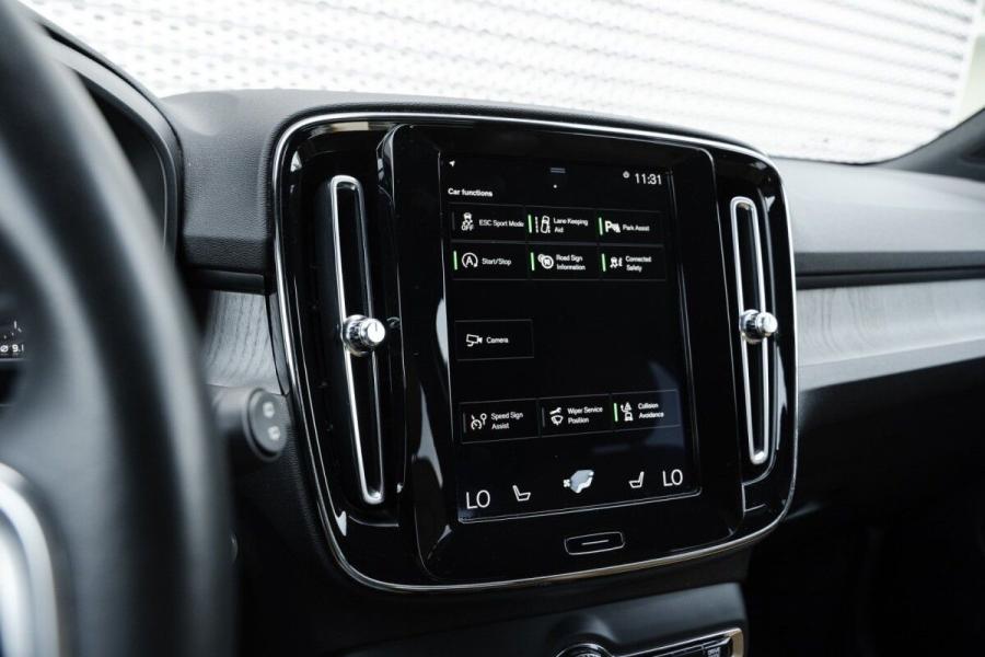 Черный Вольво XC40 2020 в Марупе, объемом двигателя 2.00 л и пробегом 0 тыс. км за 24100 €, фото 14 на AUTOMOTO.COM.LV