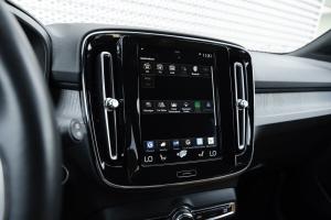 Черный Вольво XC40 2020 в Марупе, объемом двигателя 2.00 л и пробегом 0 тыс. км за 24100 €, фото 15 на AUTOMOTO.COM.LV